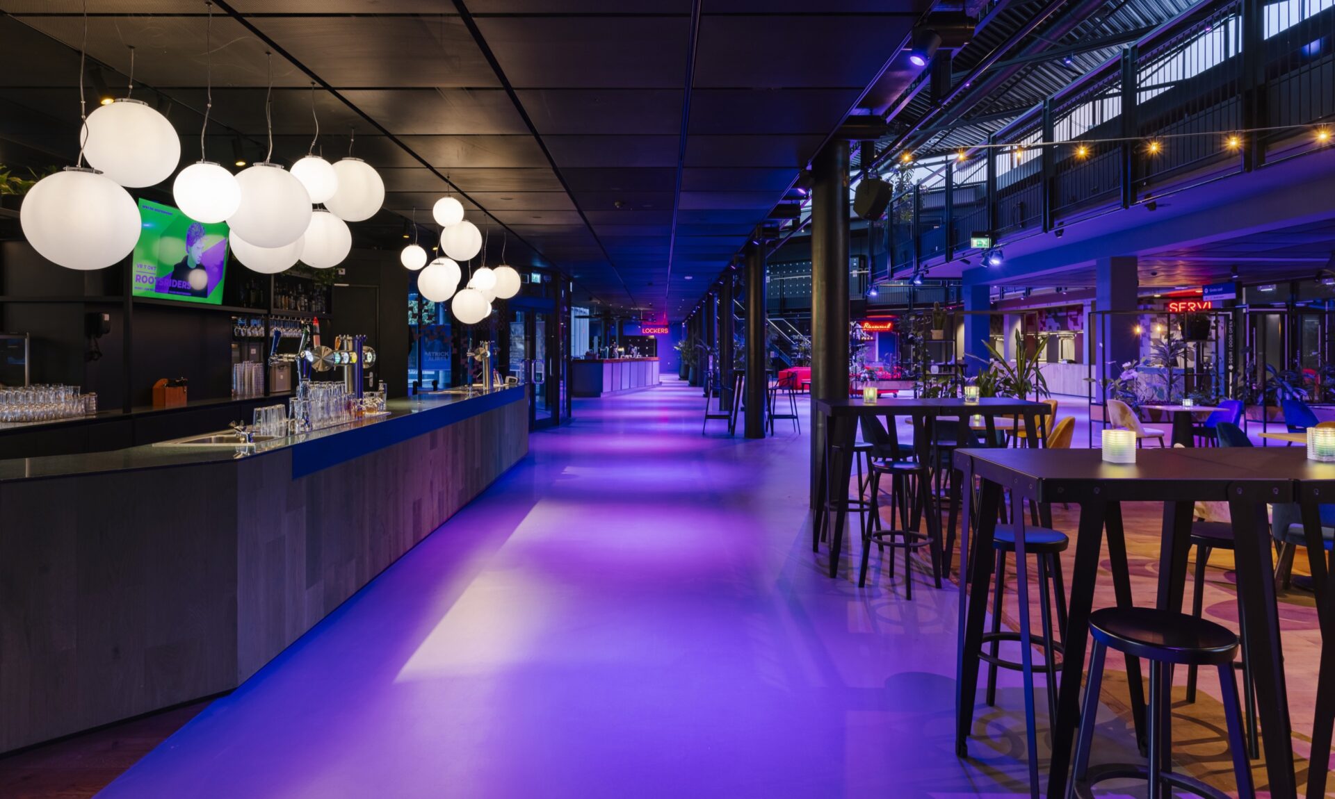 Entreehal Oosterpoort - Een warm decor voor alle voorstellingen